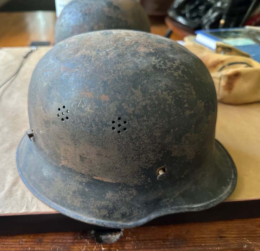 Help please? - TR HELMETS - World Militaria Forum