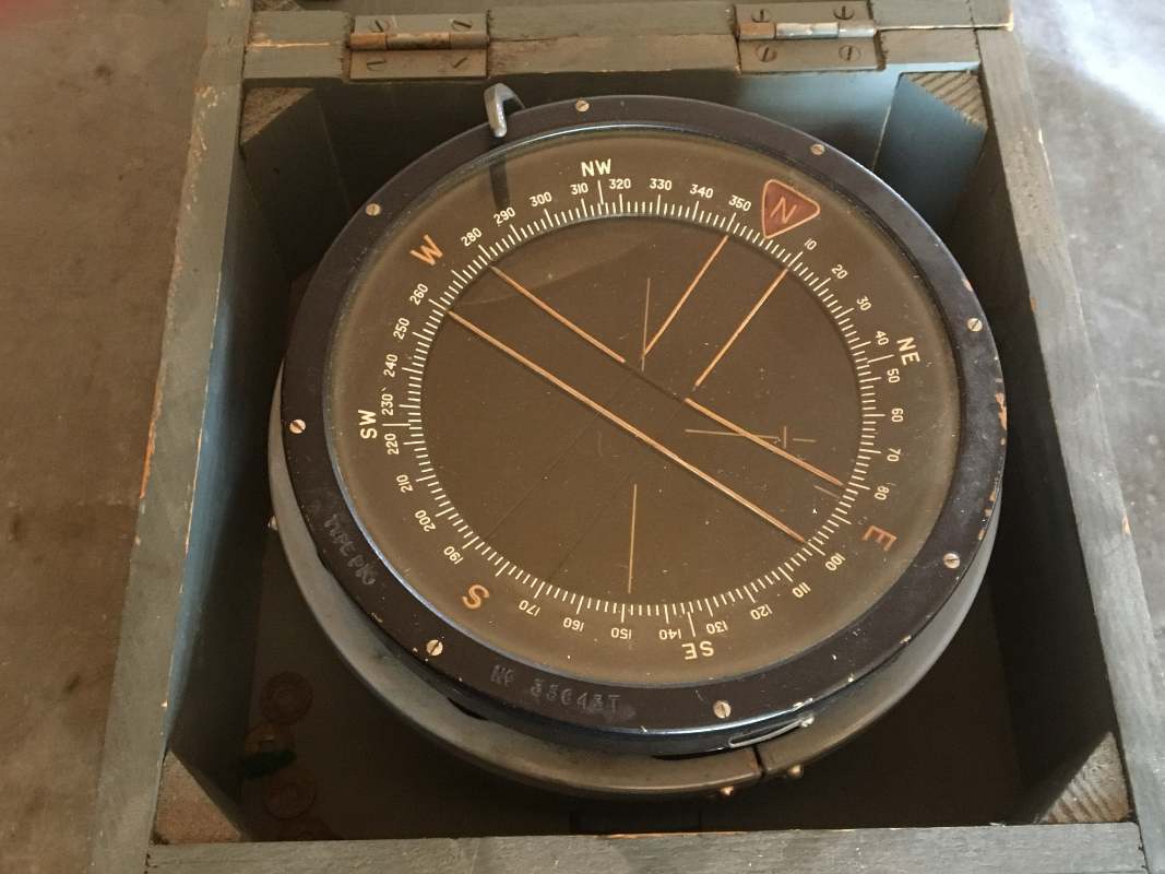 WW2 RAF Bomber aircraft compass - The Air Force - World Militaria Forum