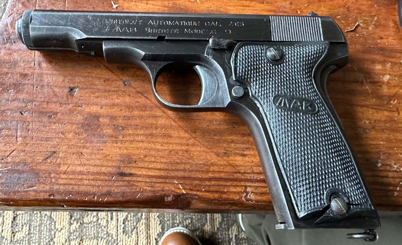 French Pistole MAB Model D - TR WEAPONS & ORDNANCE - World Militaria Forum