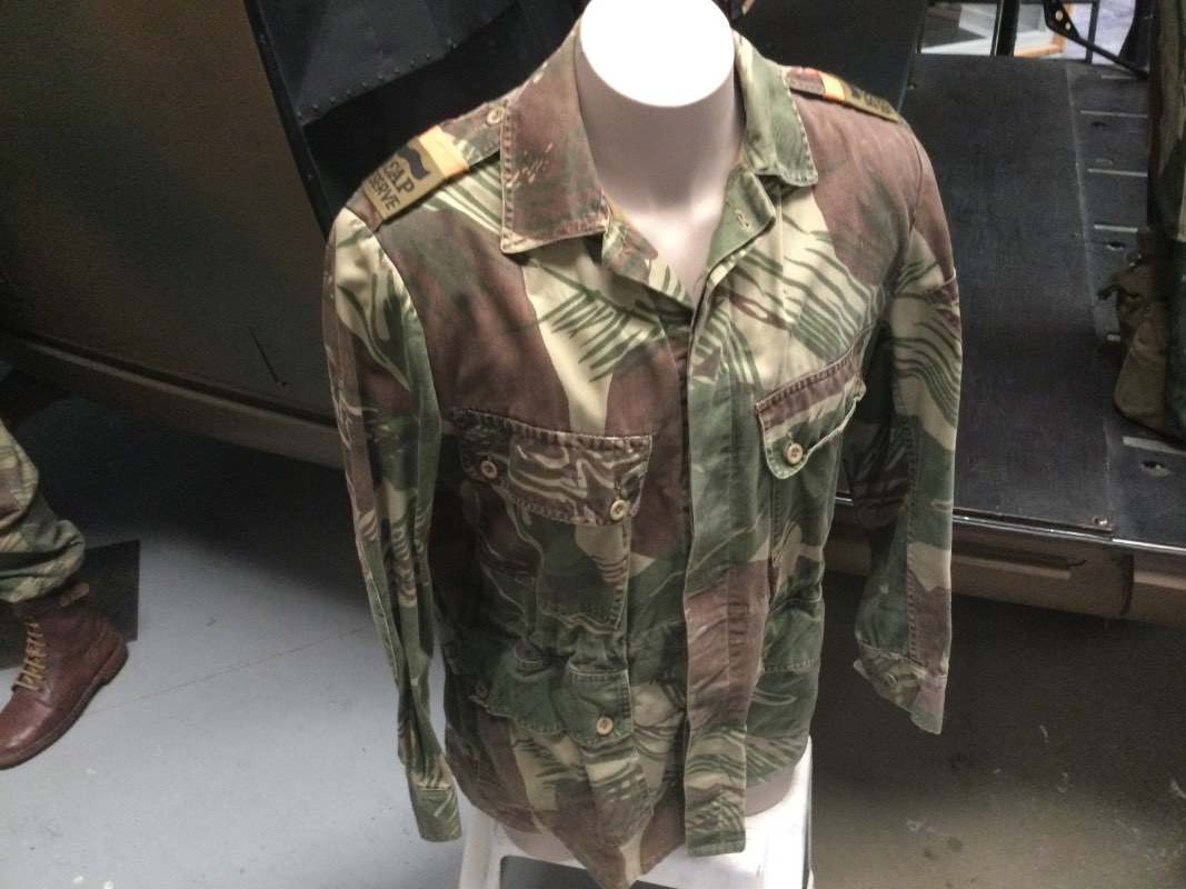 Rhodesian Camouflage Jackets 2 - ALL AFRICAN NATIONS - World Militaria ...