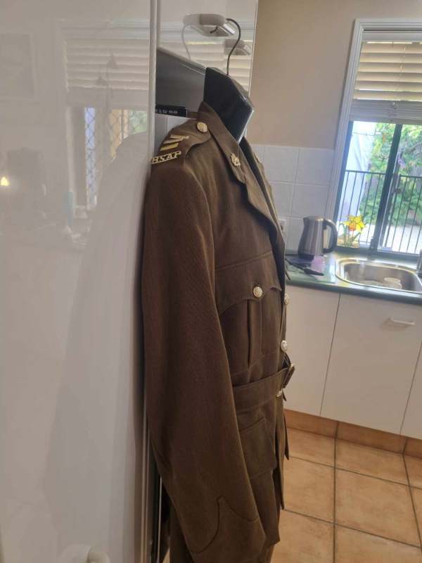 BSAP Dress Uniform 1 - ALL AFRICAN NATIONS - World Militaria Forum