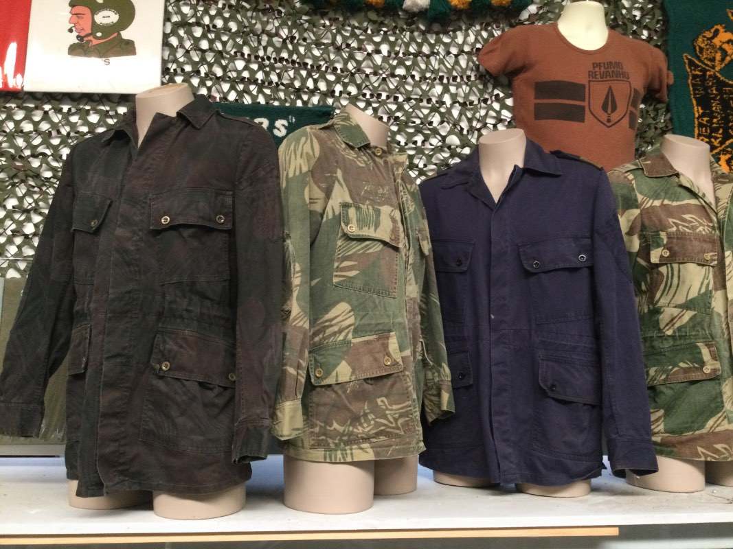 Rhodesian Camouflage Jackets 2 - ALL AFRICAN NATIONS - World Militaria ...