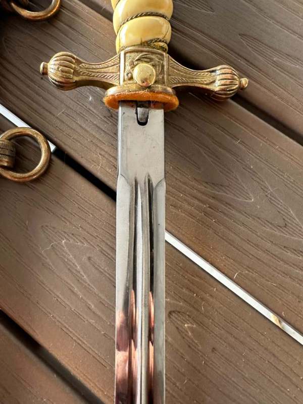 First model Naval dagger - TR EDGED WEAPONS - World Militaria Forum