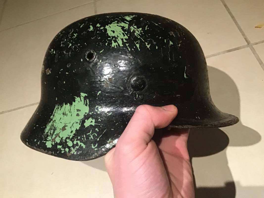 German ww2 helmet - CAN YOU IDENTIFY THIS? - World Militaria Forum