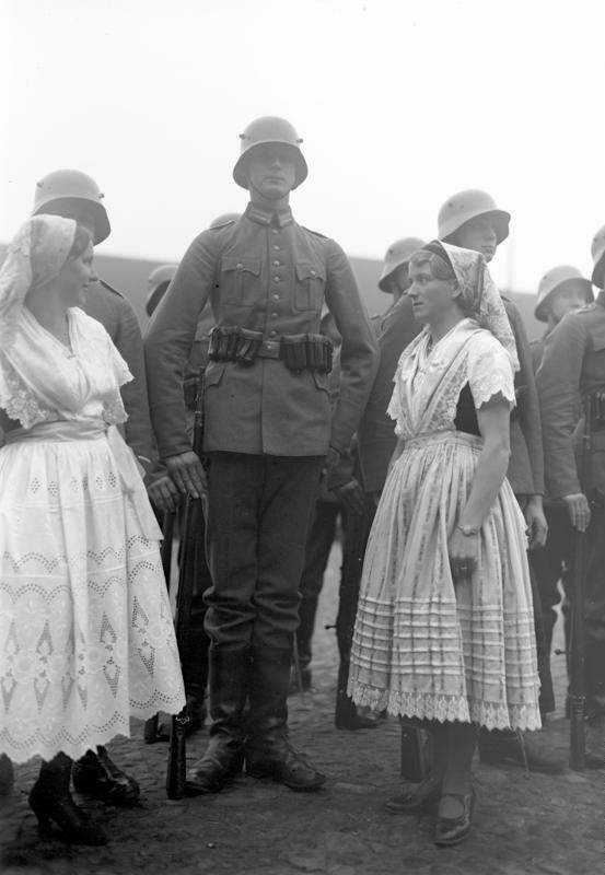 M-1916 Stalhelm-1920’s-‘30’s worn - Page 4 - IMP-GER HELMETS - World ...