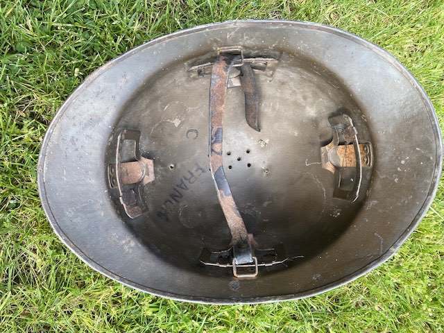 French WWII Adrian M26 Helmet - FR HELMETS - World Militaria Forum