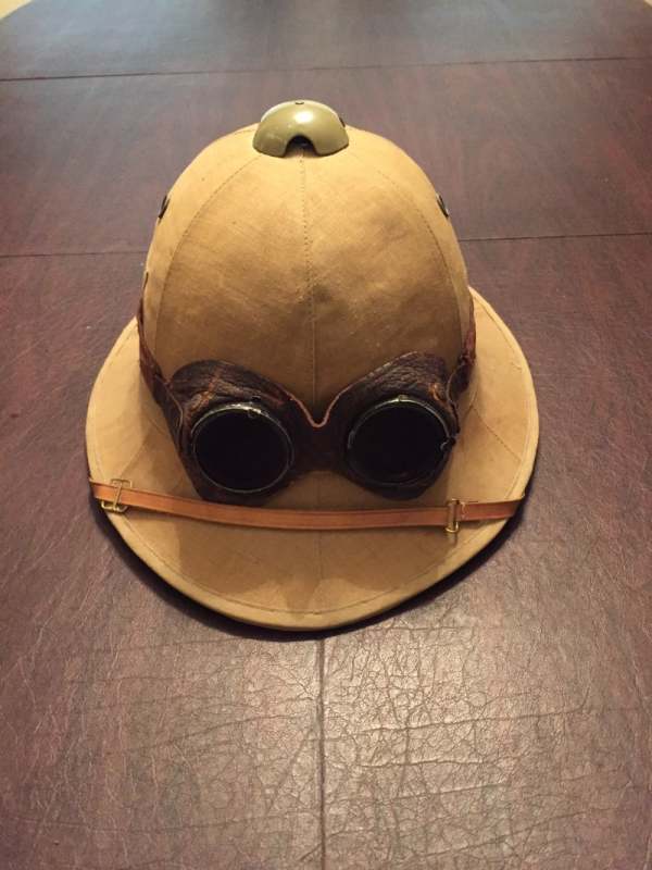 Pith Helmet and Goggles - TR CLOTH HEADGEAR - World Militaria Forum