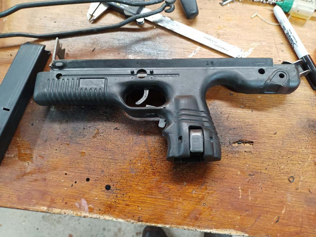 Rhodesian LDP SMG - ALL AFRICAN NATIONS - World Militaria Forum