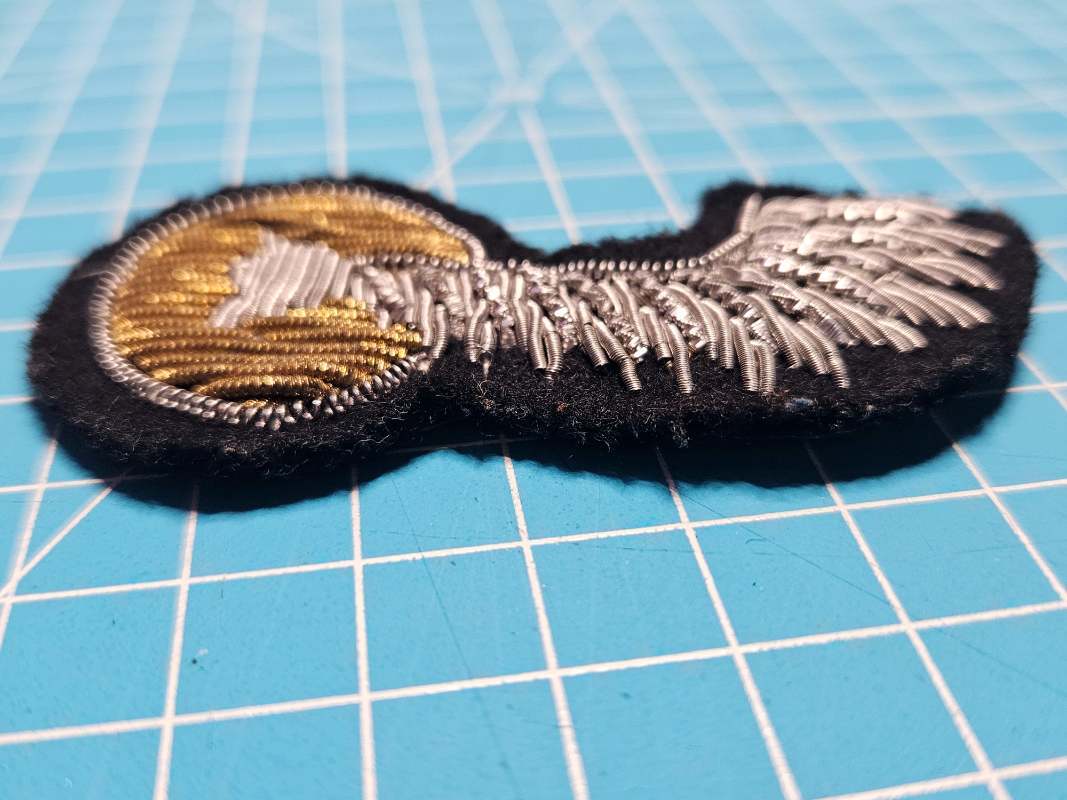 Help Identifying a Cloth Badge - CAN YOU IDENTIFY THIS? - World ...