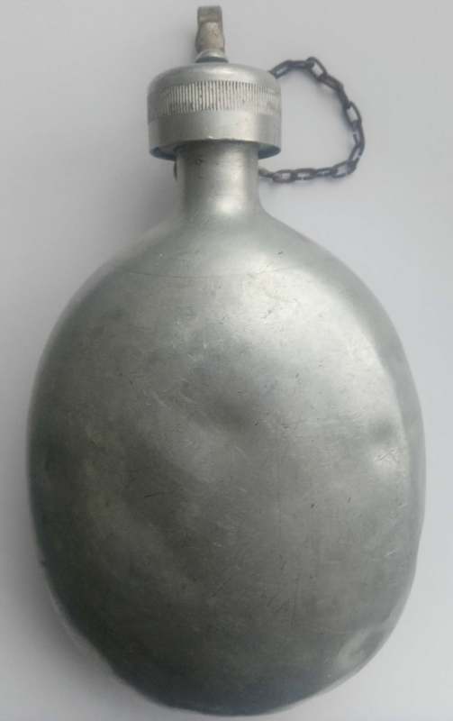 WW2 Luftwaffe Aircraft Survival Flask - TR FIELD & PERSONAL EQUIPMENT ...