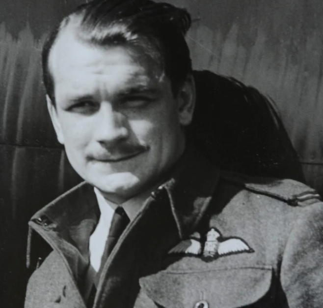 The Last of "The Few" Dies at 105 - The Air Force - World Militaria Forum