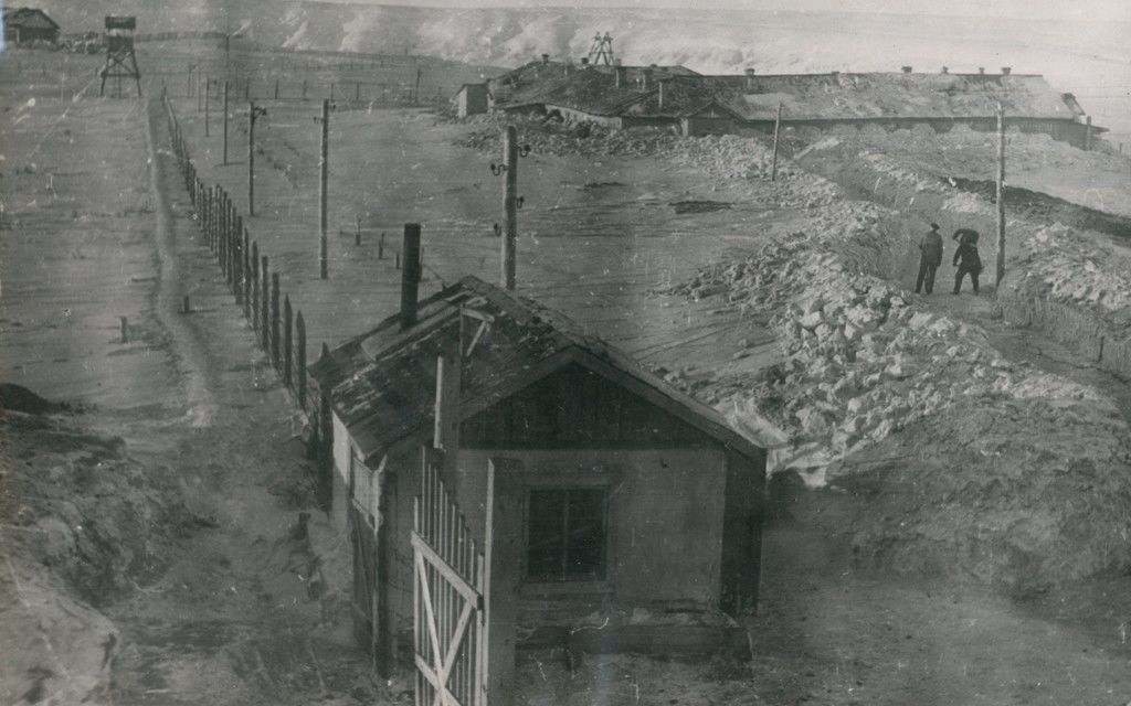 Returnee. - TR PHOTOS & EPHEMERA - World Militaria Forum