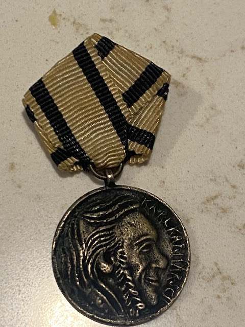 Unknown medal EK2 non-combatant ribbon Greek medallion? - CAN YOU ...
