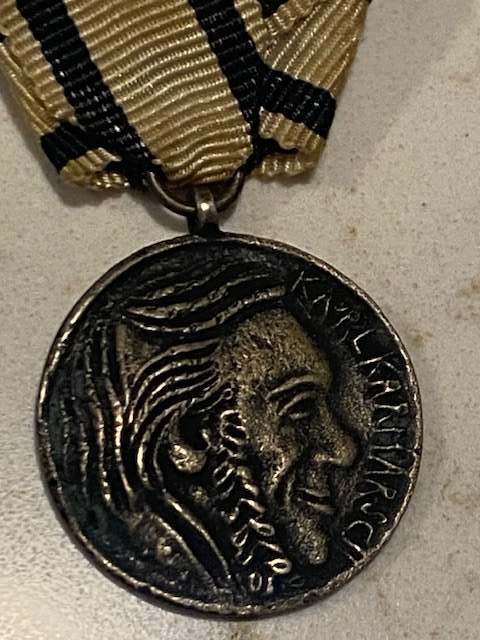 Unknown medal EK2 non-combatant ribbon Greek medallion? - CAN YOU ...