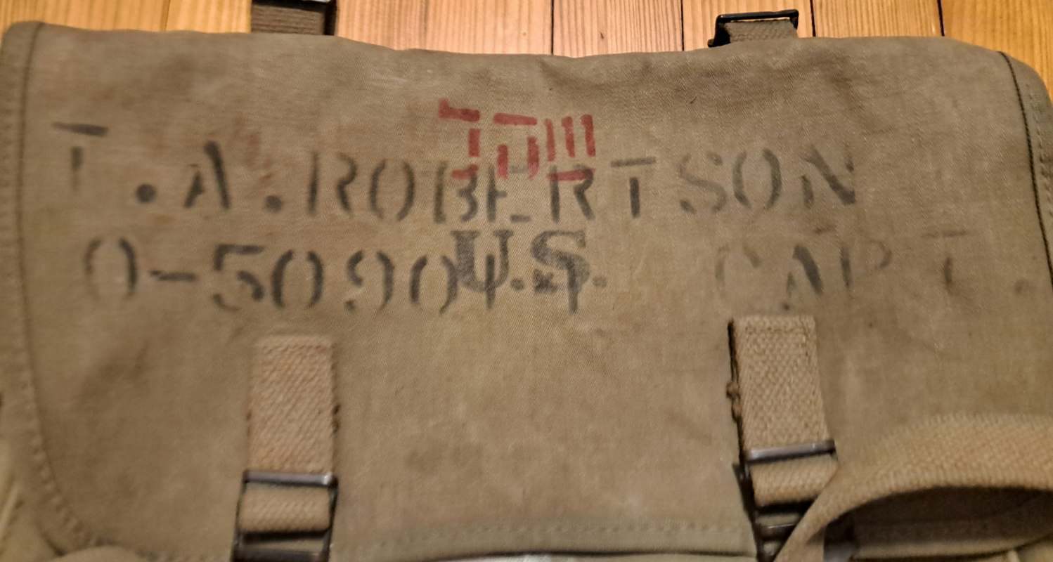 WWII US M36 Musette Bag used as IDF medic bag - MIDDLE EAST - World ...