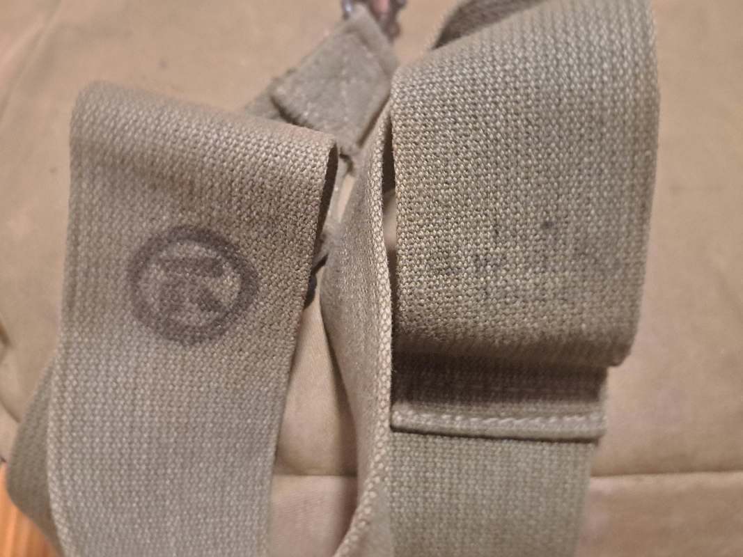 WWII US M36 Musette Bag used as IDF medic bag - MIDDLE EAST - World ...