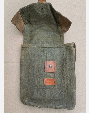 Czech M24 Ammo Pouch? - OTHER NATIONS OF EUROPE - World Militaria Forum